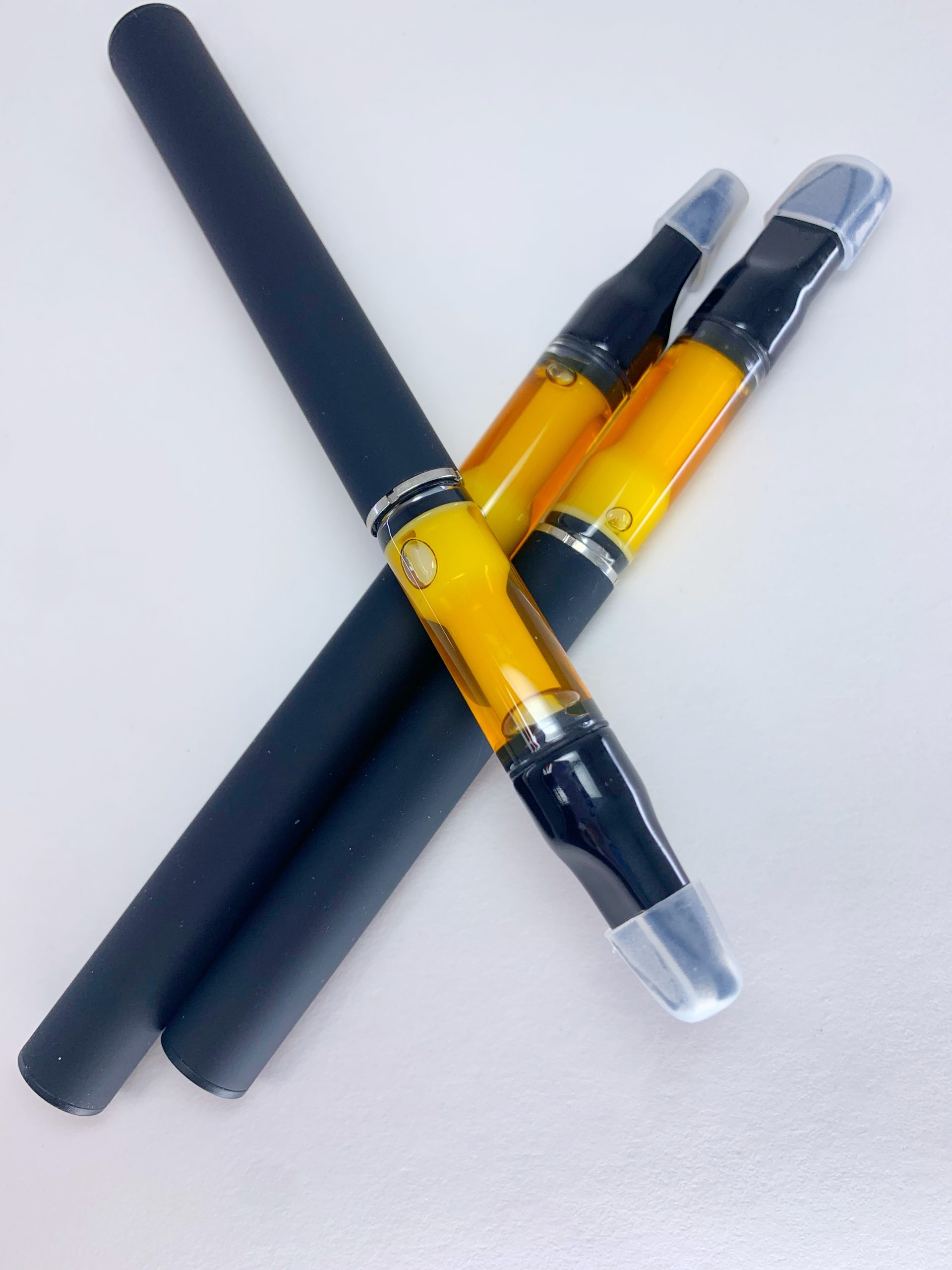 50% Honey Oil/50% Delta-9 -1 Gram Rechargeable/Disposable Ceramic Vape ...