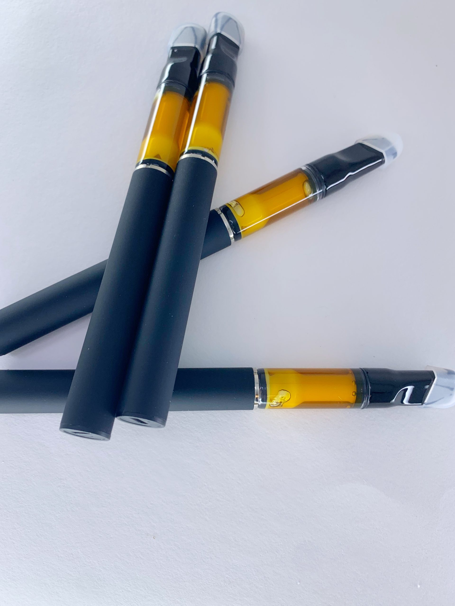 100% Honey Oil 1 Gram Rechargeable/Disposable Ceramic Vape Pen Mix ...